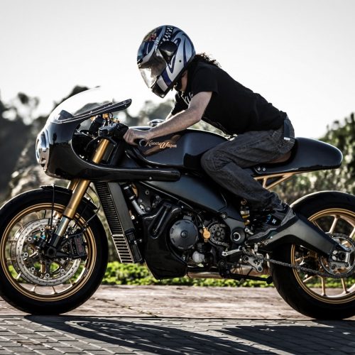 Aprilia RSV 1000 "La Pili" Cafe Racer (Kacerwagen) | CafeRaceros